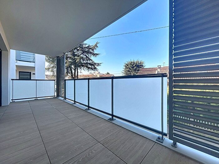 Appartement à louer - La-Soie, Décines-Charpieu - 3 pièces - 2 chambres