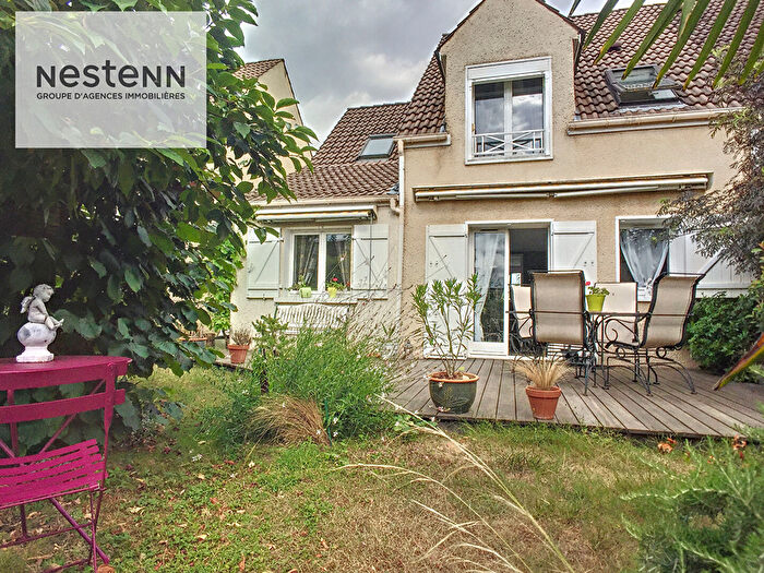 Maison à vendre - Leuville-sur-Orge - 6 pièces - 3 chambres