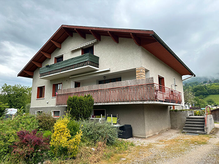 Maison à vendre - Seyssel - 8 pièces - 5 chambres