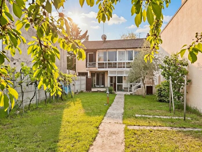 Maison à vendre - Saint-Maur-des-Fossés, Les Mûriers - 5 pièces - 3 chambres