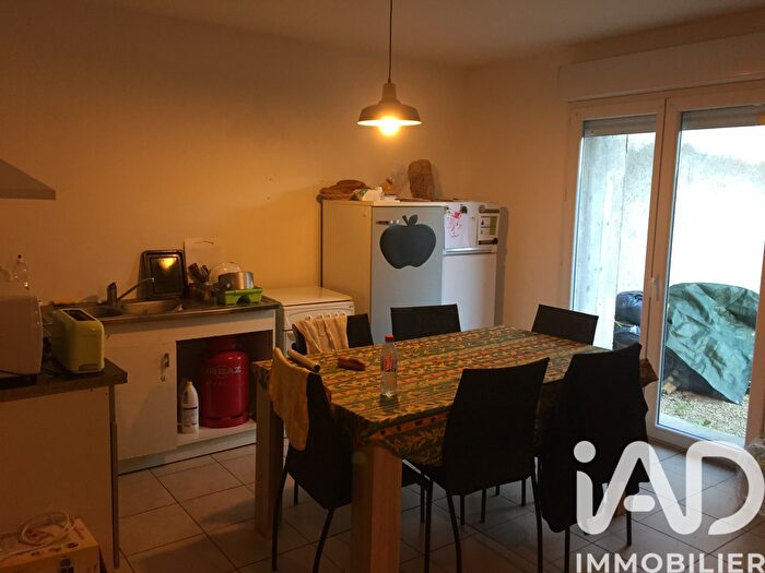 Maison à vendre - Barbezieux-Saint-Hilaire - 4 pièces - 2 chambres