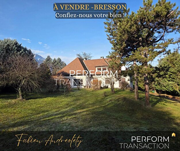 Maison à vendre - Bresson - 7 pièces - 6 chambres