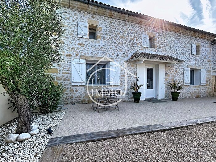 Maison 5 pièces à Pujols, à vendre