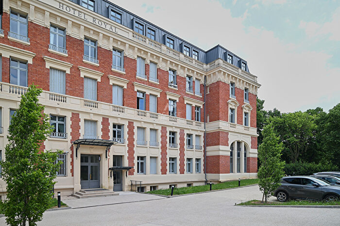 Appartement à vendre - Maisons-Laffitte, Centre-ville - 3 pièces - 2 chambres