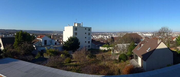 Appartement à louer - Plateau-Mont Valérien, Rueil-Malmaison - 3 pièces - 2 chambres