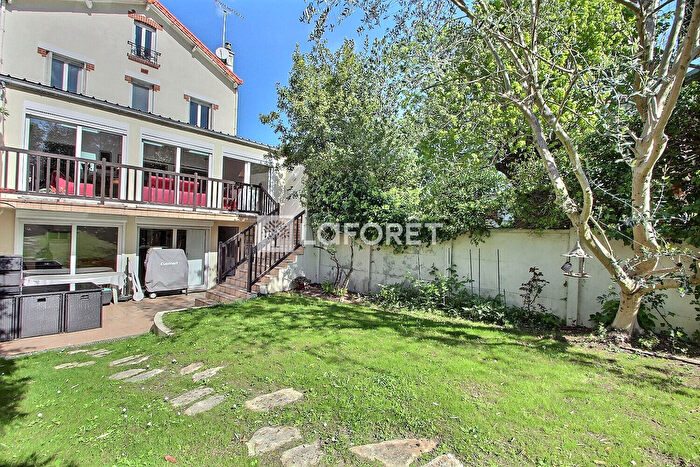 Maison 6 pièces à Nanterre, Centre-ville, à vendre