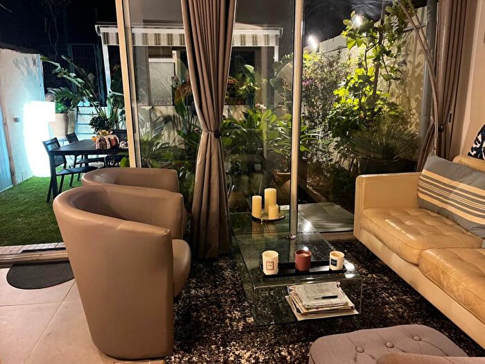 Maison à vendre - Bandol - 3 pièces - 2 chambres