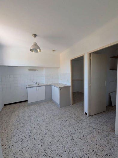 Le Centre, Courthézon : Appartement 2 pièces à louer