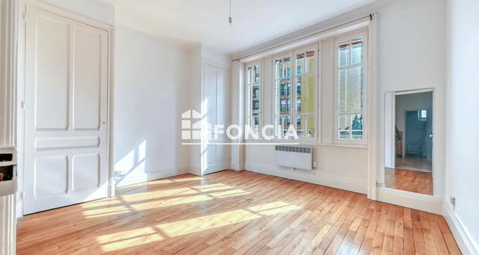 Appartement 1 pièce à vendre à Villeurbanne, Einstein, Salengro