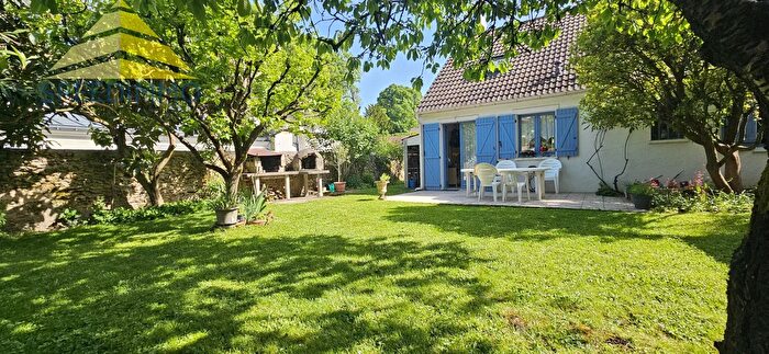 Maison à vendre - Mandres-les-Roses - 5 pièces - 4 chambres