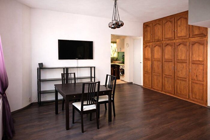 Appartement à louer - Carnot Gambetta, Suresnes - 2 pièces - 1 chambre