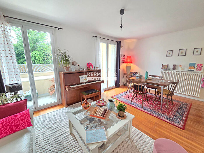 Appartement à louer - Quartiers Sud-Ouest, Sacrés Coeurs - 3 pièces - 2 chambres