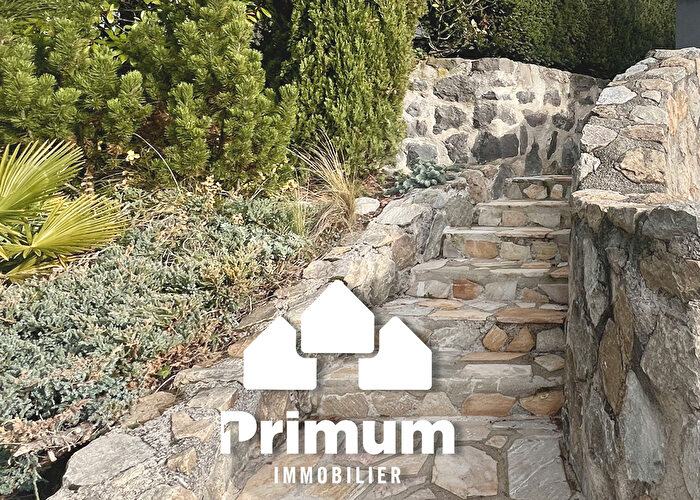 Maison à vendre - Ceyrat - 6 pièces - 4 chambres