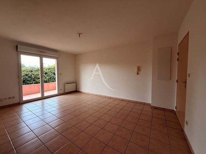 Montredon-Montlegun, Carcassonne - Appartement 2 pièces à louer