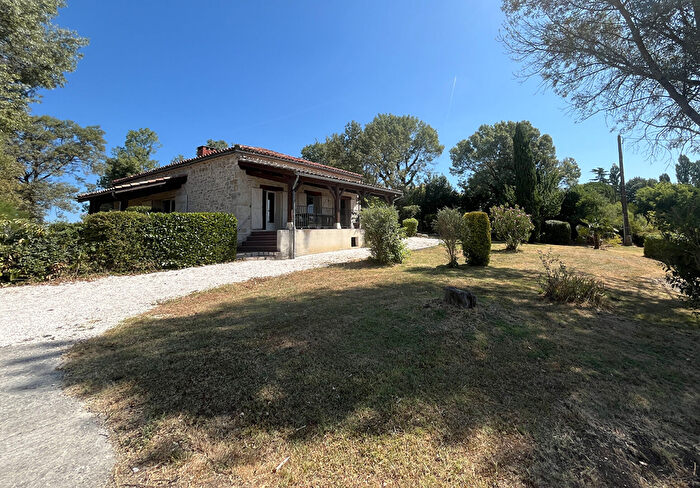 Maison 6 pièces à vendre à Montpezat-de-Quercy