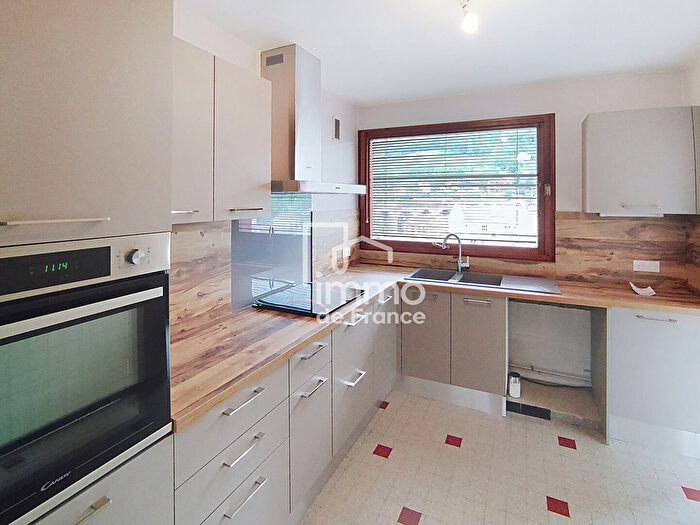 Appartement 3 pièces à louer à Bellegarde-sur-Valserine