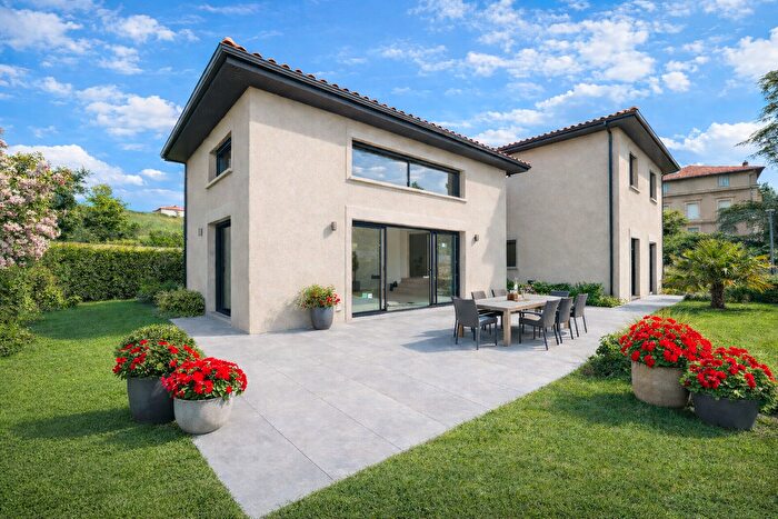 Maison à vendre - Vienne, Centre-ville - 5 pièces - 4 chambres