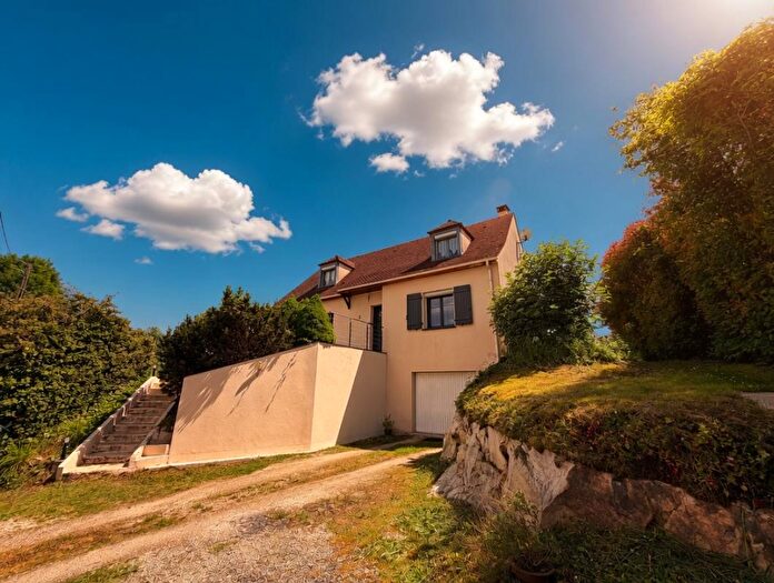 Ormesson : Maison 7 pièces à vendre