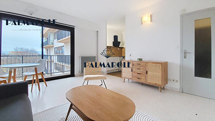 Appartement à louer - Perpignan, Les Platanes - 1 pièce