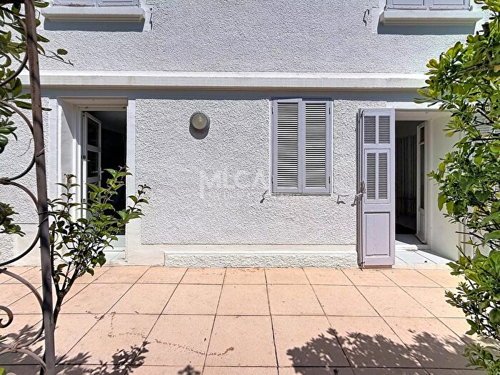 Antibes, Juan-les-Pins, Le Cap : Appartement 2 pièces à vendre