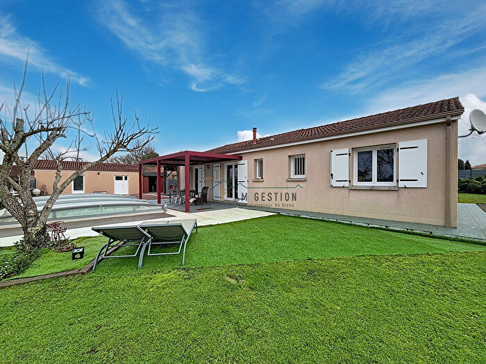 Maison à vendre - Oradour-sur-Glane - 5 pièces - 3 chambres