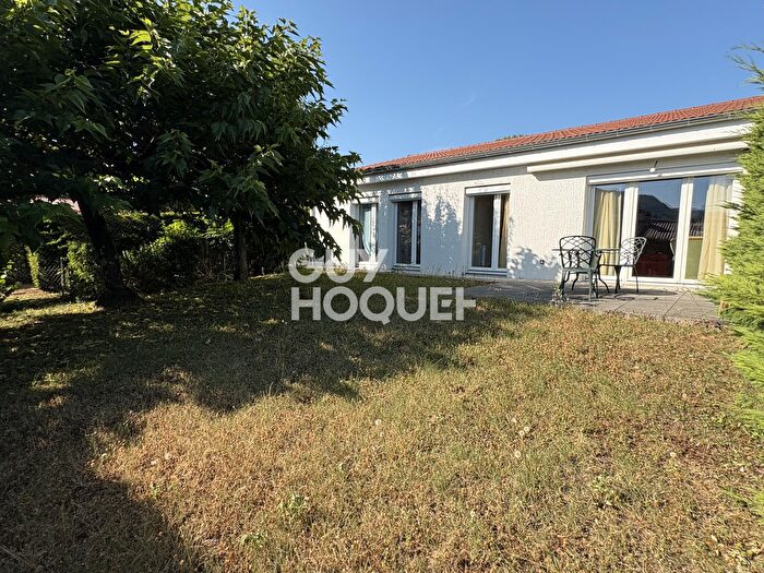 Maison à vendre - Tullins - 4 pièces - 3 chambres