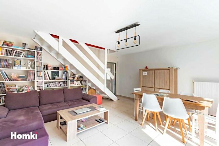 Maison 5 pièces à Saint-Jean, à vendre