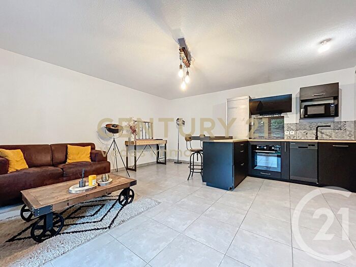 Appartement à louer - Montpellier, La Martelle - 3 pièces - 2 chambres