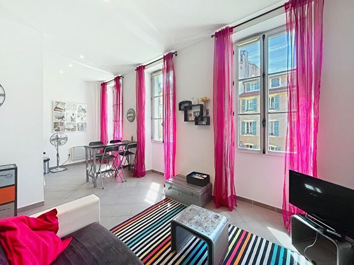 Marseille 1er, Opéra - Appartement 2 pièces à vendre