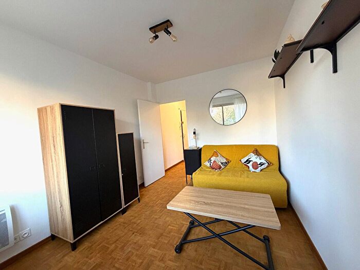 Appartement à louer - Les Platanes, Aix-en-Provence - 1 pièce