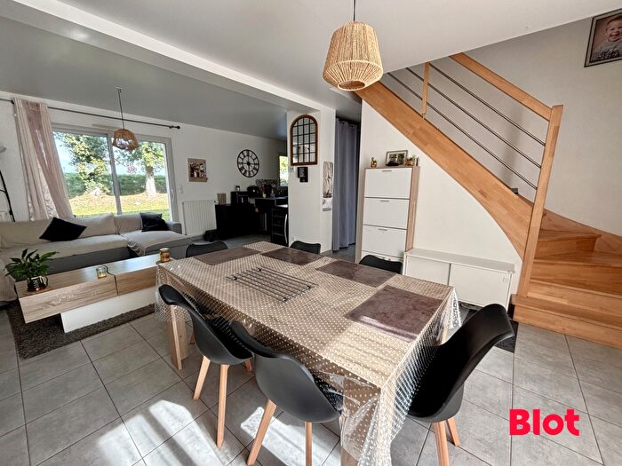 Maison à vendre - Orgères - 6 pièces - 4 chambres