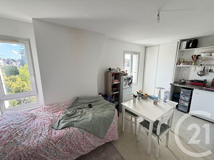 Appartement 1 pièce à Tours, Lakanal, Strasbourg, à louer