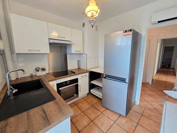 Les Canourgues, Salon-de-Provence : Appartement 3 pièces à louer