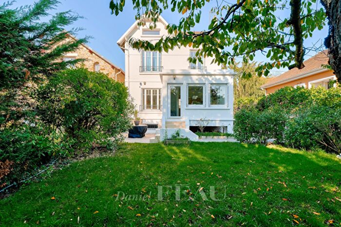 Maison à louer - Le Vésinet, Charmettes, Merlettes - 7 pièces - 3 chambres