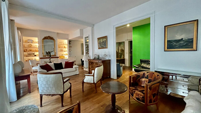 Villeurbanne, République, Tolstoi - Appartement 4 pièces à vendre