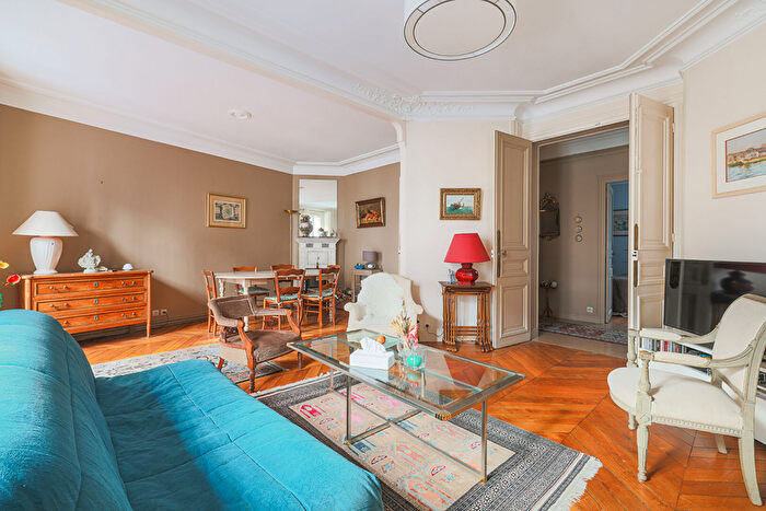 Paris 17ème, La Fourche, Guy Moquet - Appartement 3 pièces à vendre
