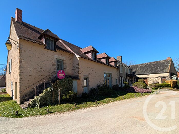 Maison à vendre - Nohant-Vic - 9 pièces - 3 chambres