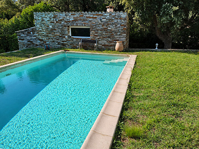 Pietracorbara : Maison 4 pièces à vendre