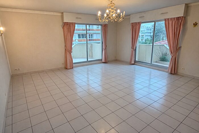 Appartement à vendre - Arcachon, Centre-ville, La Chapelle, Gare - 3 pièces - 2 chambres