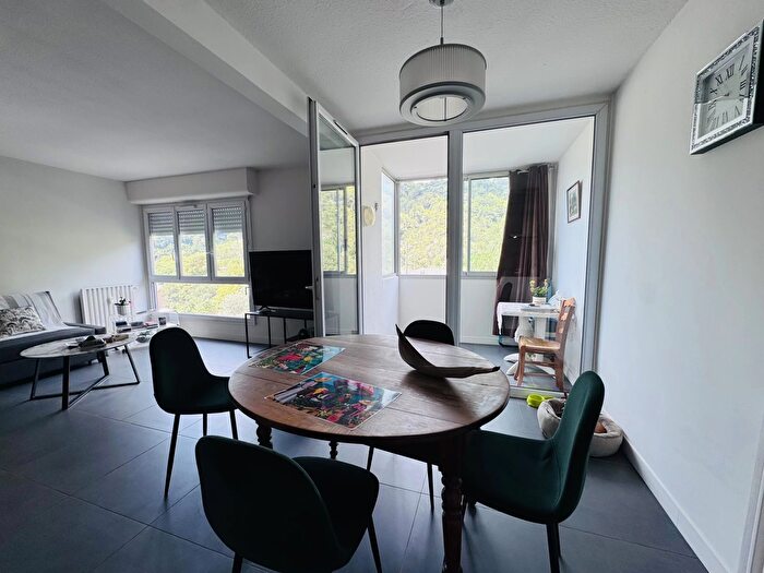 Appartement à vendre - La Trinité - 2 pièces - 1 chambre