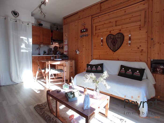 Les Angles - Appartement 1 pièce à vendre