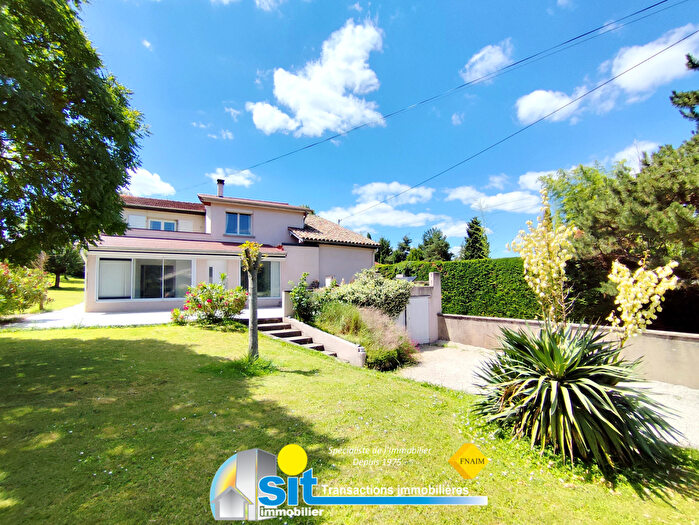 Maison 5 pièces à Vienne, Centre-ville, à vendre