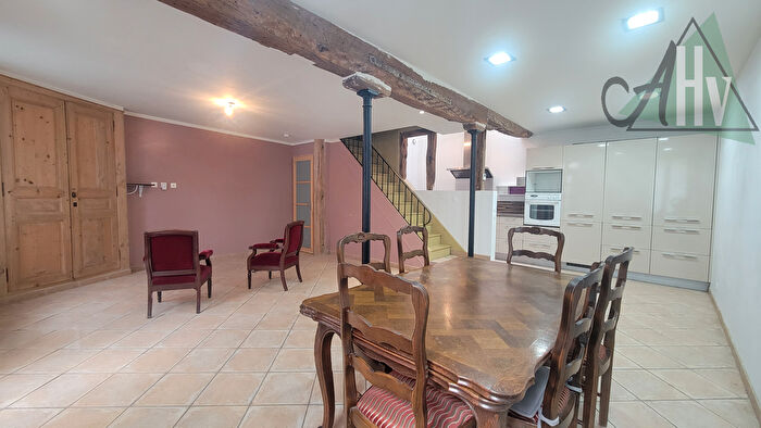 Bray-sur-Seine : Maison 4 pièces à vendre
