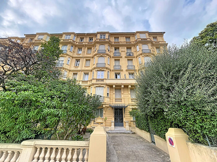 Appartement à vendre - Nice, Baumettes - 2 pièces - 1 chambre