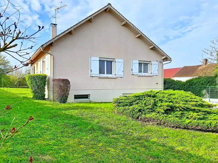 Maison à vendre - La Ferté-Alais - 4 pièces - 2 chambres