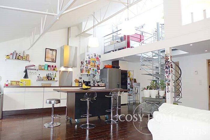 Appartement à louer - Bécon, Courbevoie - 4 pièces - 2 chambres