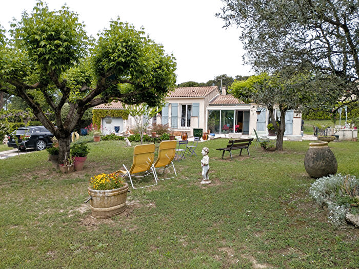 Maison 4 pièces à vendre à Puyméras