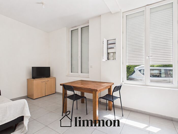 Appartement à vendre - Villeurbanne, Buers - 2 pièces - 1 chambre