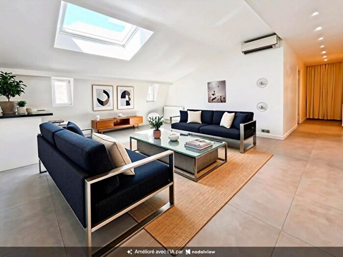 Appartement 2 pièces à Nice, Médecin, à vendre
