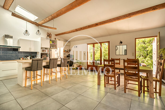 Maison à vendre - Notre-Dame-de-Londres - 5 pièces - 3 chambres